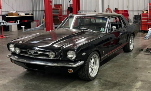 Mustang Restoration Services | Mustangs by Classic & Custom Restorations